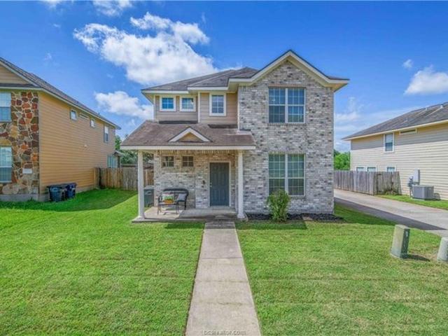 4124 McFarland Dr, College Station, TX 77845