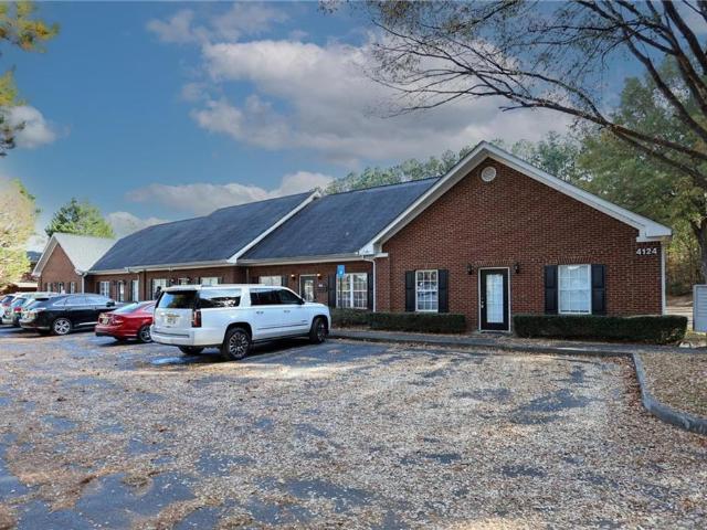 4124 Chattahoochee Trace