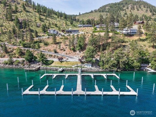 4124 Lakeview Pl, Chelan, WA 98816