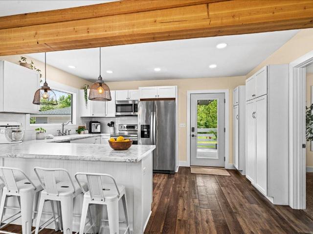 4124 W Calvary Road