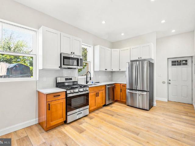 4124 Westminster Avenue