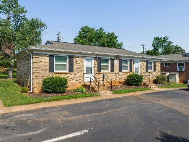 4124 2 Bedroom Apartment for Rent at Firwood Ln, Charlotte, NC 28209 Collingwood