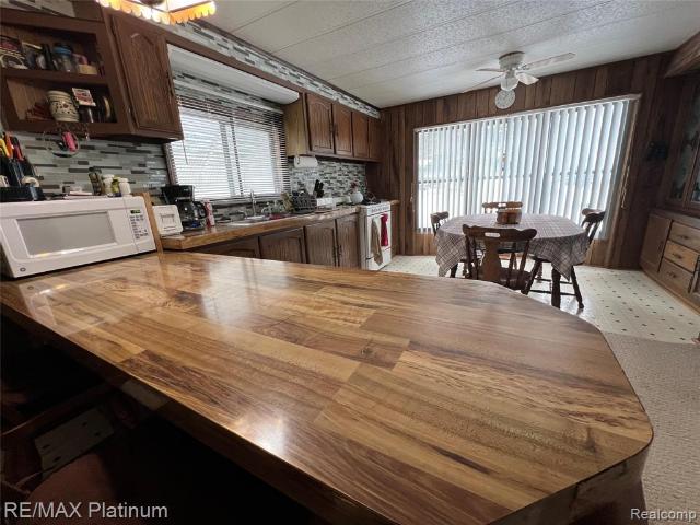 4125 Hubbard Lake Trail