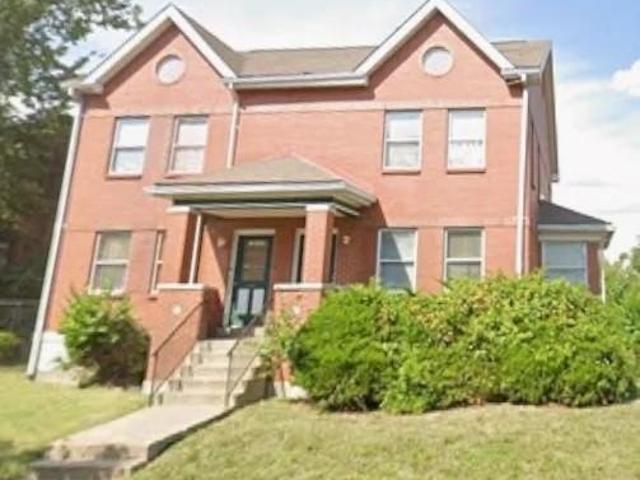4125 W Kossuth Ave, Saint Louis, MO 63115