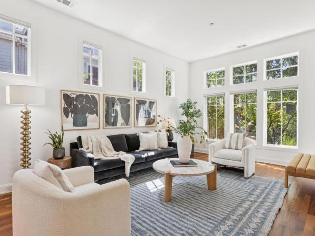 4125 Wisteria Lane