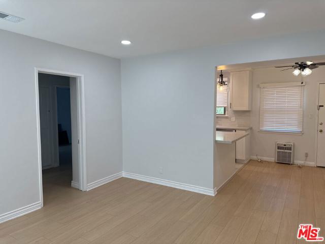 4125 1/2 W Toluca Lake Avenue
