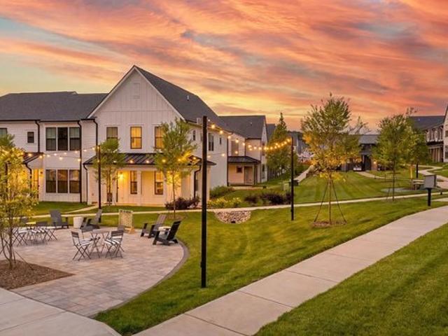 4126 Macbeth St, Greensboro, NC 27410