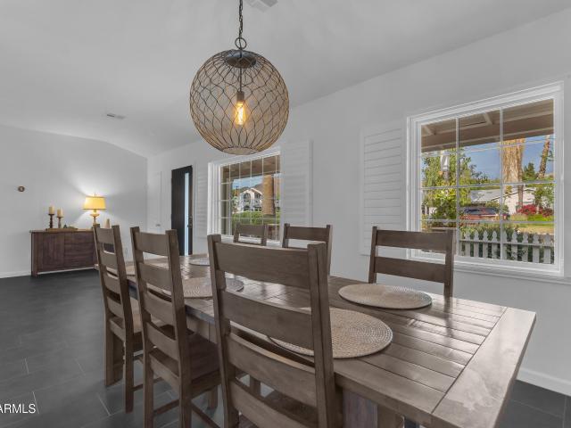 4126 N 44TH Place