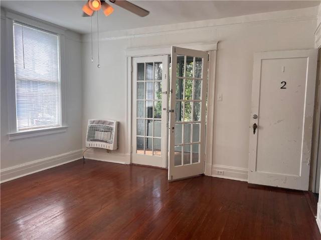 4126 Carondelet Street # 2