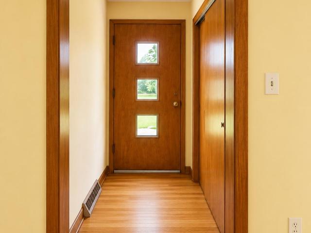 4126 E 31st Avenue #Rr1
