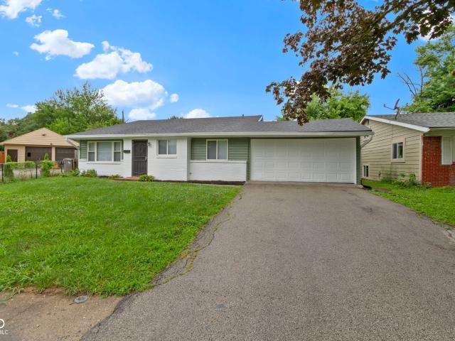 4126 Flamingo W Dr, Indianapolis, IN 46226 | MLS #22051