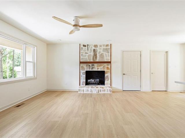 4126 Gregory Manor Circle SW