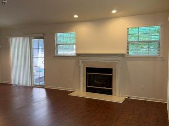 4126 Stonebridge