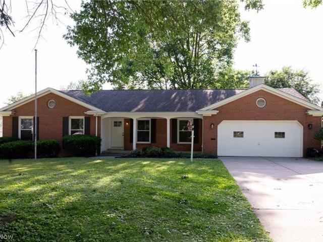 4126 Stratford Rd, Youngstown, OH 44512