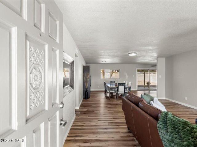 4126 W Mescal St, Phoenix, AZ 85029 | Compass
