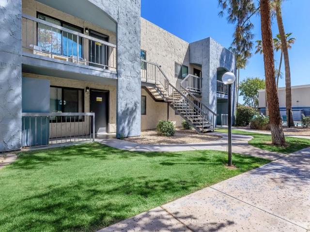 4127 Arcadia 2 Bedroom Apartment for Rent at 4127 E Indian School Rd, Phoenix, AZ 85018