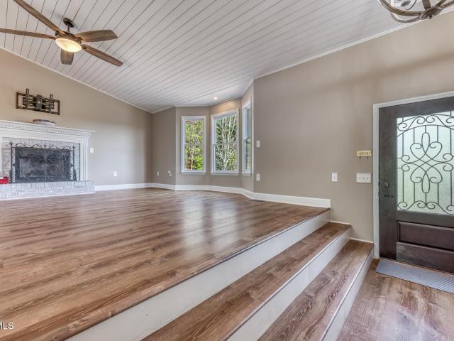 4127 Grey Fox Drive