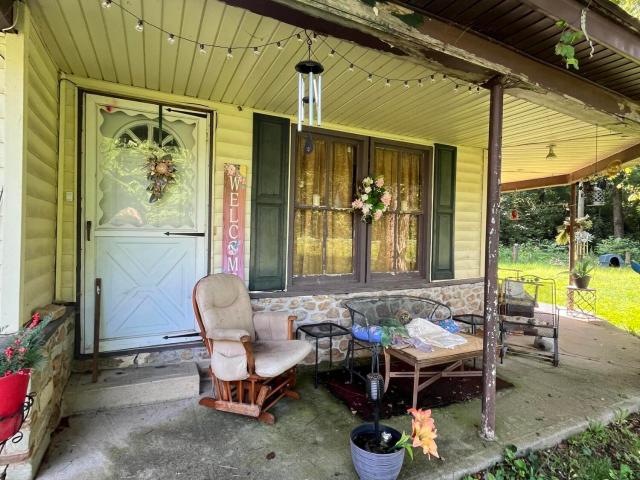 4127 Sinking Creek Highway
