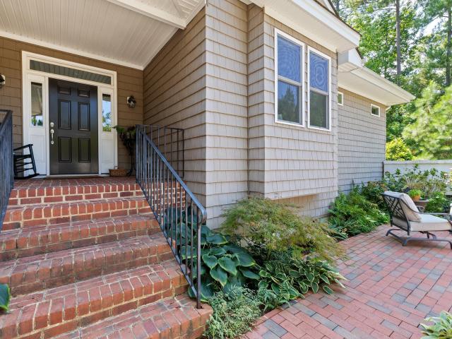 4127 The Knolls Cl