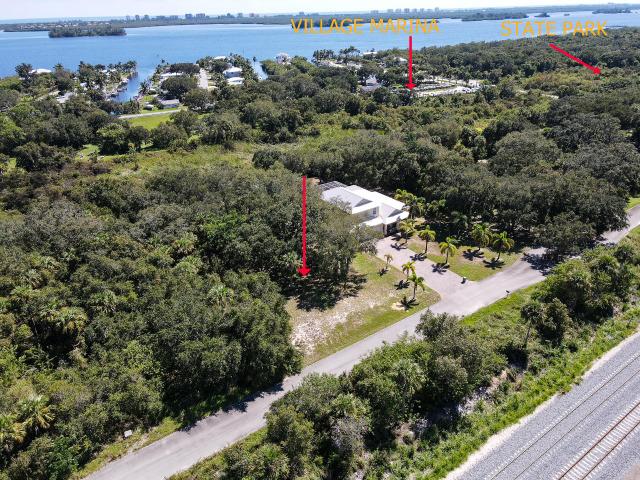 4128 Mariner Oaks Way, Fort Pierce, FL 34946 | MLS #B26009