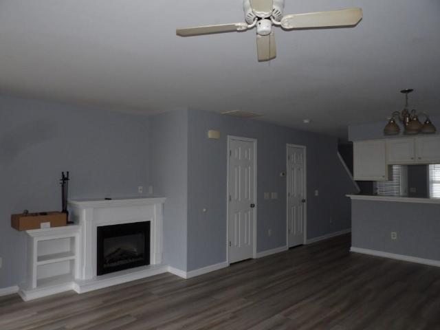 4128 Horseshoe Rd. 5D