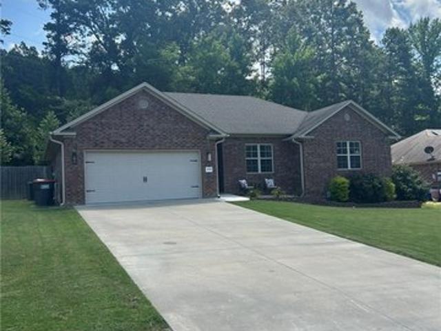4120 N Hartford Ave, Russellville, AR 72802