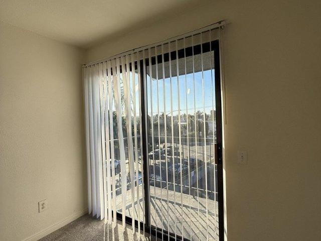 4120 Estrella Ave 14