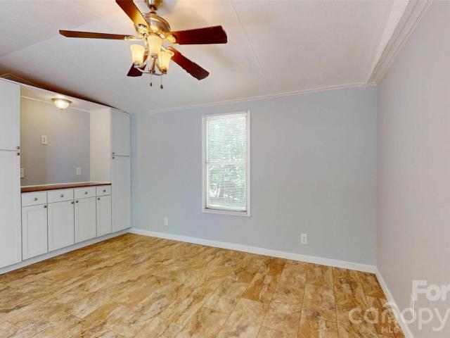 4120 Glenola Drive
