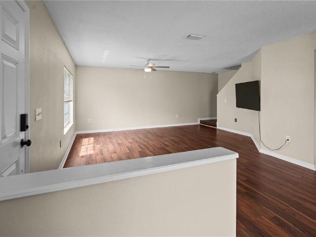 4120 Gradstone Pl, Tampa, FL 33617 | MLS #TB8446 | Compass