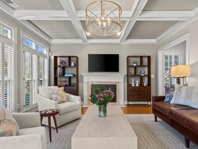 4120 Paran Pointe Dr NW, Atlanta, GA 30327 | MLS #10726 | Compass