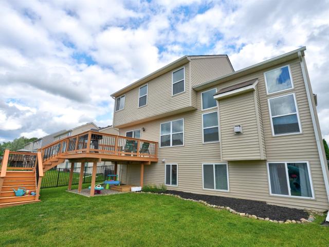4121 Ash Tree Lane
