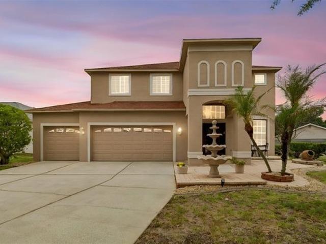 4121 Balington Dr, Valrico, FL 33596