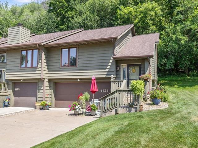 4121 Cliffside Dr, La Crosse, WI 54601
