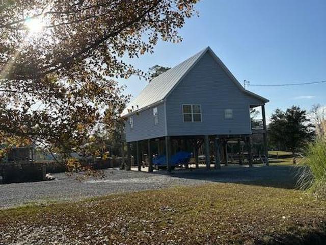 4121 Dolphin St, Bay St. Louis, MS 39520 | MLS #4134 | Compass