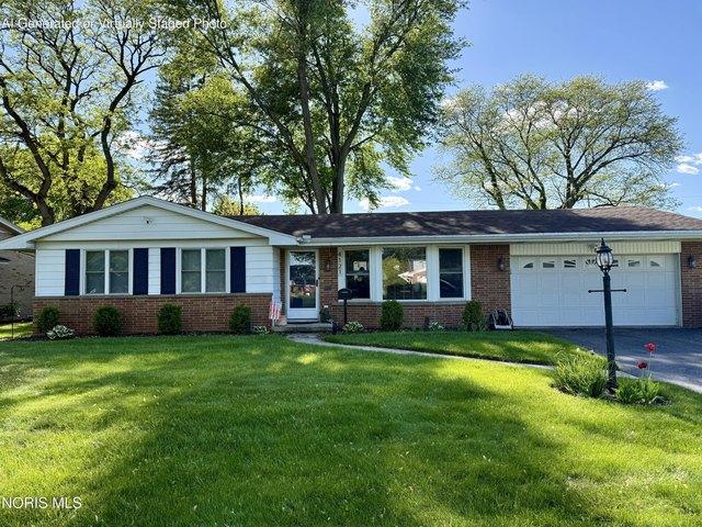 4121 Garden Estates Dr, Toledo, OH 43623