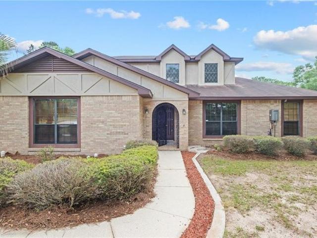 4121 Lake Cir S, Mobile, AL 36693