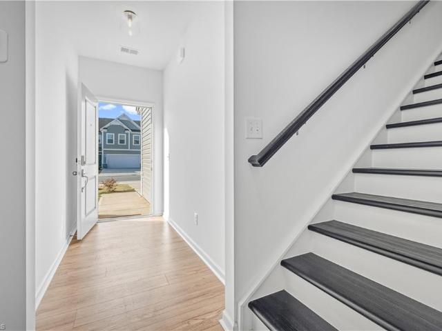 4122 Aster Point Court