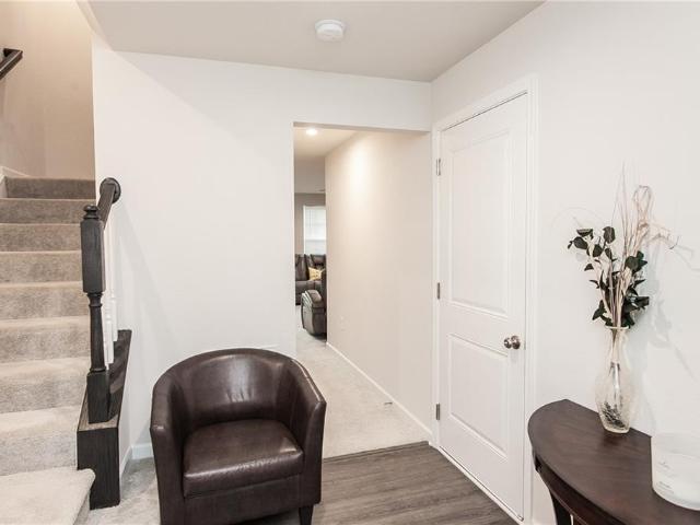 4122 Riverside DR