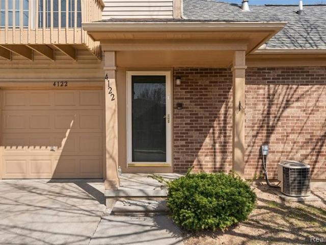 4122 Stonebridge, Holly Vlg, MI 48442