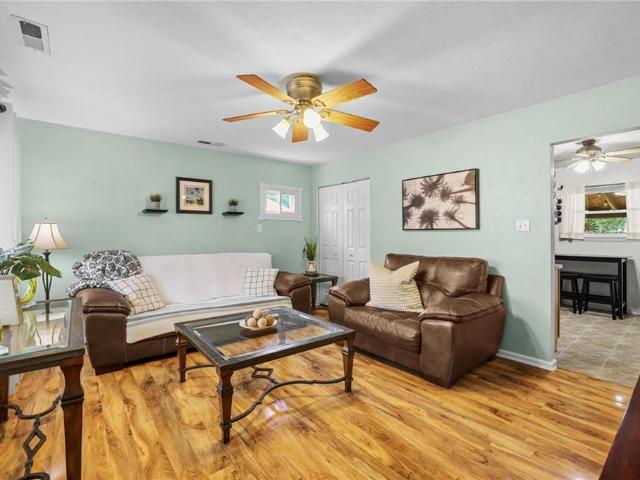 4122 Shawnee RD