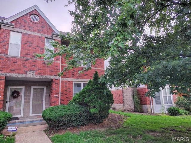 4122 Westminster Pl, Saint Louis, MO 63108