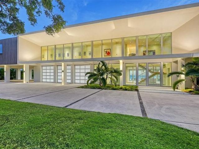 4123 Bay Shore Rd, Sarasota, FL 34234