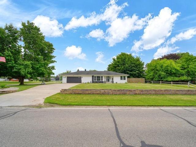 4123 Flansburg Rd, Jackson, MI 49203