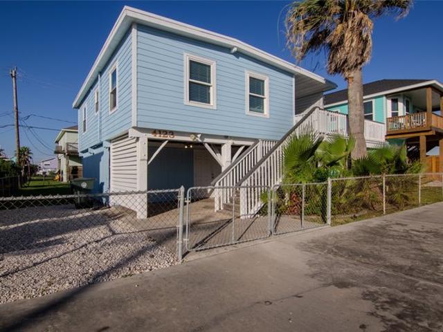 4123 Liberty Dr, Galveston, TX 77554