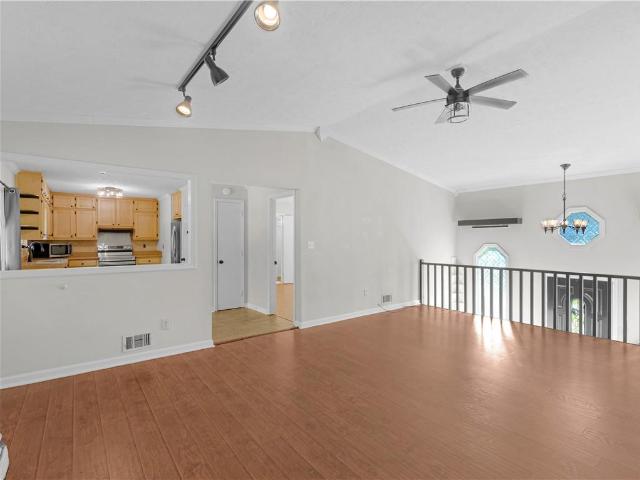 4123 Red Laurel Way