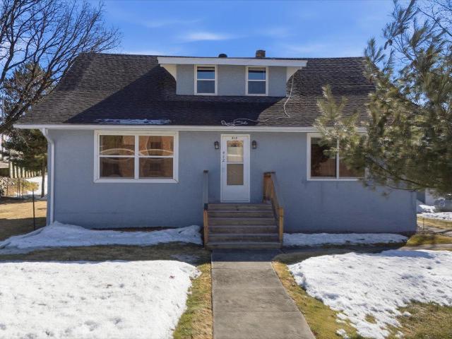 412 2nd Street N