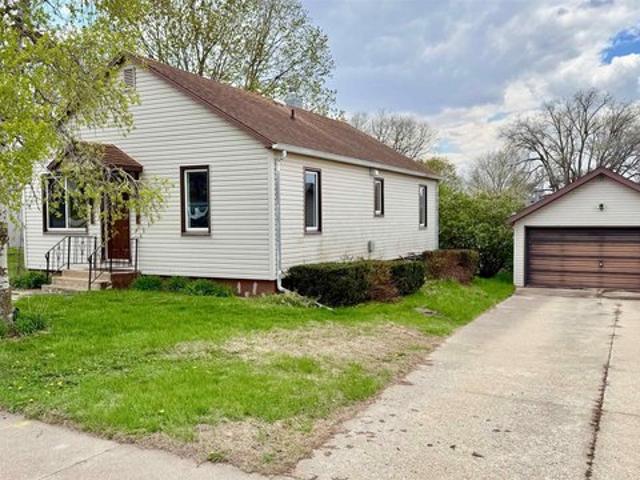 412 2nd Street Rd, Sioux Rapids, IA 50585