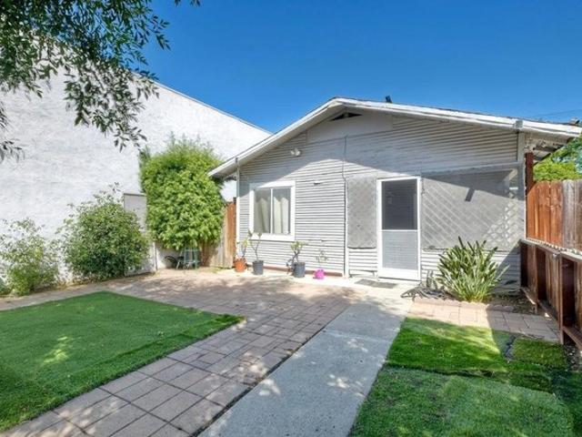 412 414 W 9th Ave, Ca, SD 92025