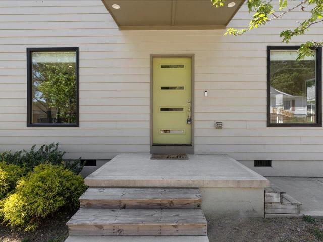 412 Commonwealth Street