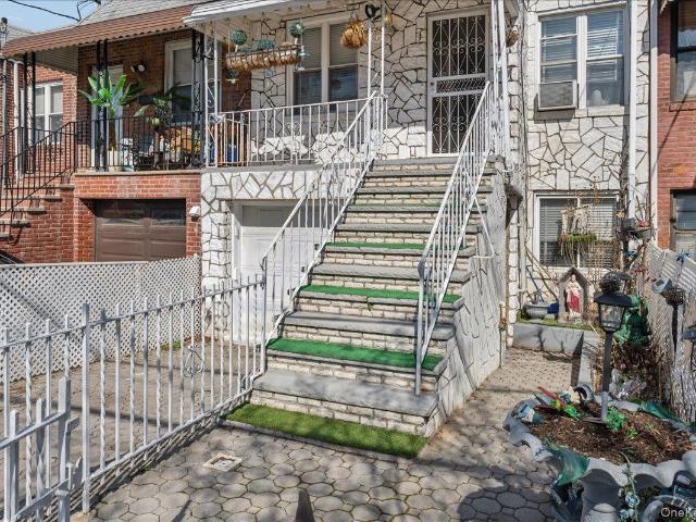 412 Calhoun Avenue | Compass